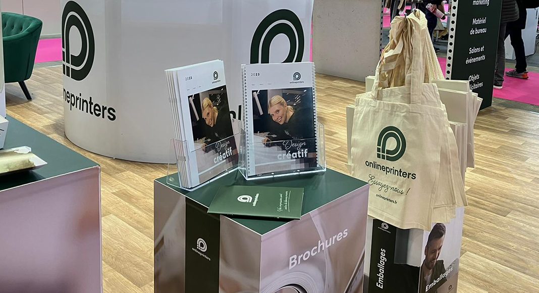 Einladung zur Messe schreiben - Tipps und Textbausteine